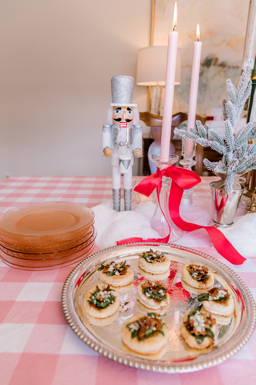 Holiday Nosh & Nibble - Abilene Scene