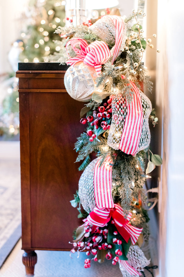 How to Build a Garland - Abilene Scene